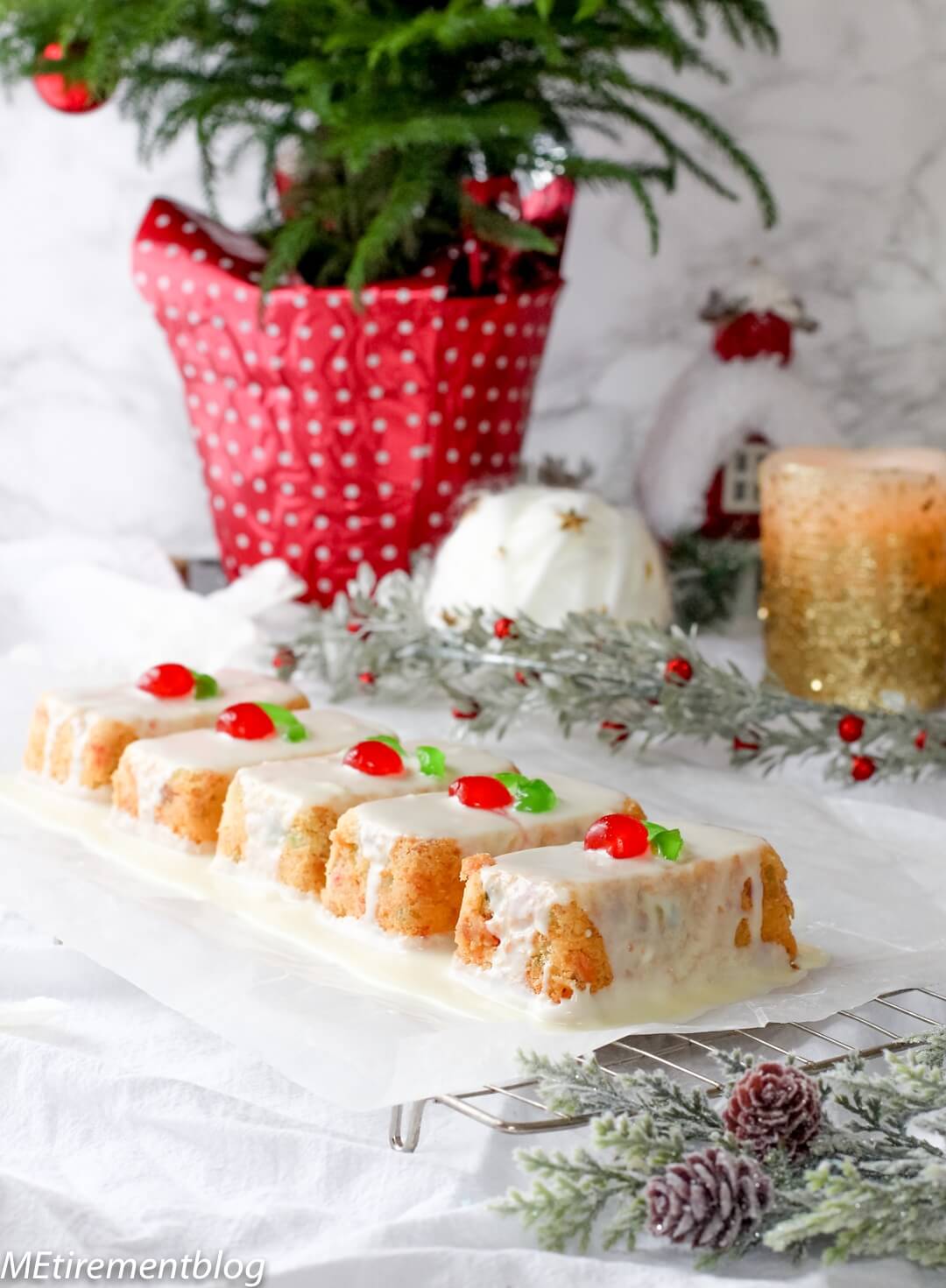 Cream Cheese Fruitcakes with White Chocolate Frosting| MEtirement
